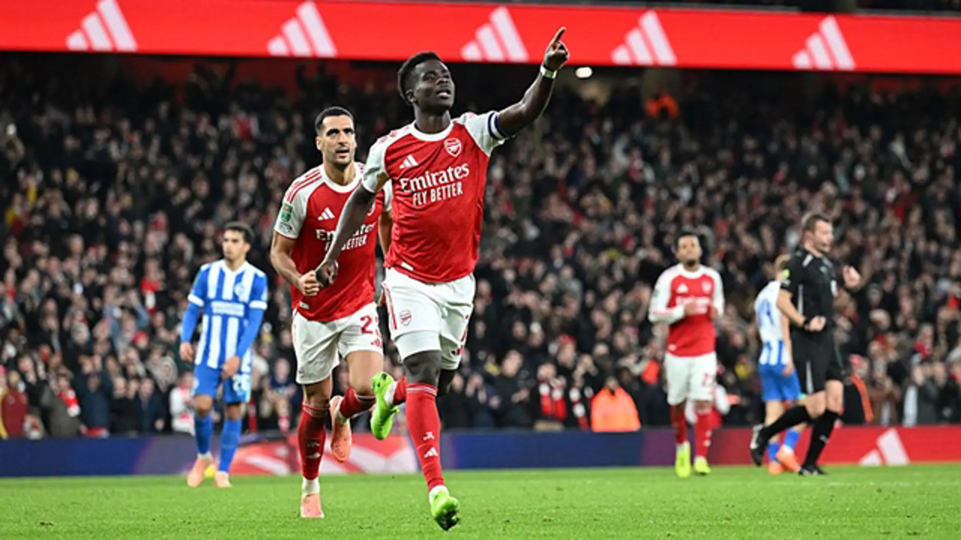 Arsenal Hold Off Surging Man City, Wirtz Breaks Liverpool Duck - sauce ...